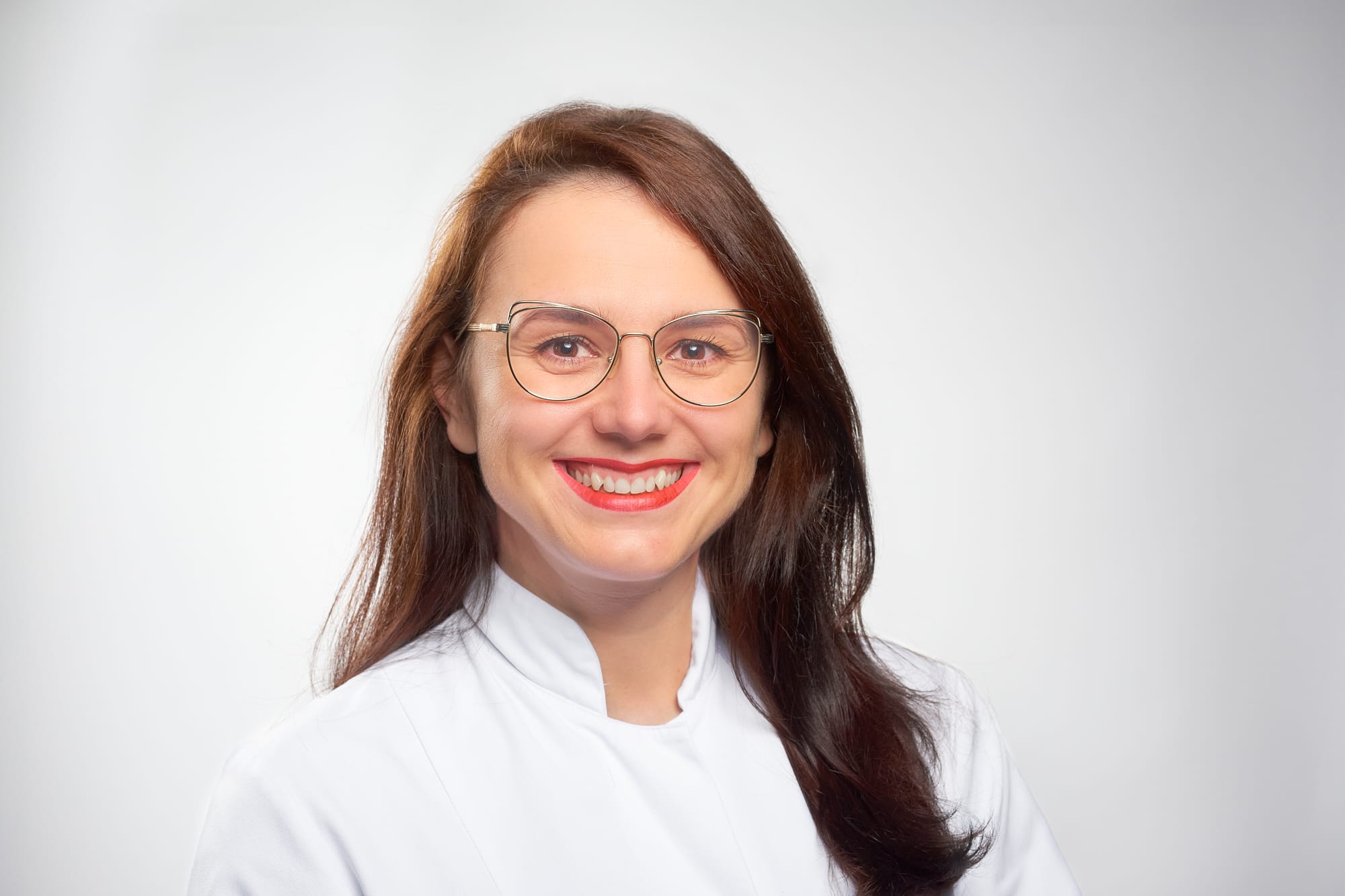 Od Tuzle do operacijske sale u Njemačkoj. Priča dr. Tanje Josić ...